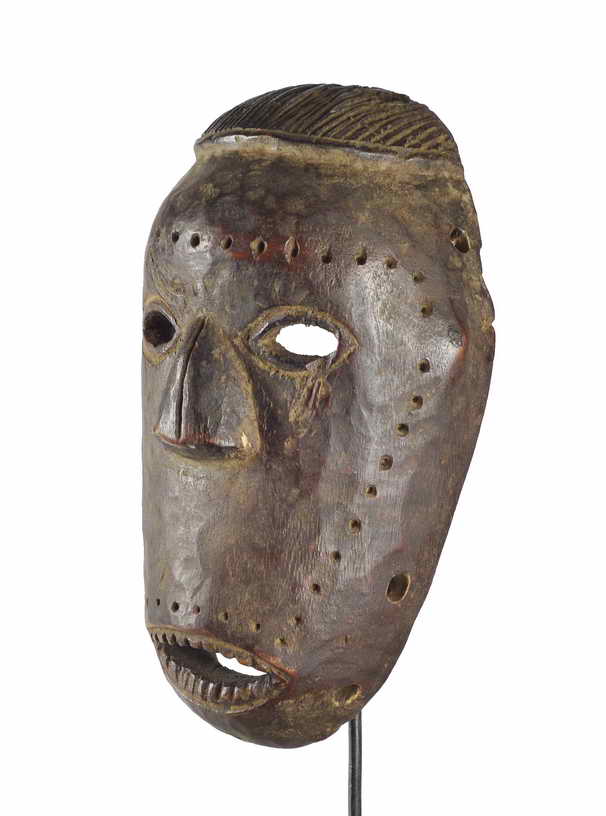 MC1365 Puissant masque Zande Azande Mask Ubangi Congo Rdc – Galerie de ...